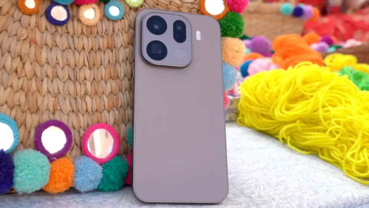 Oppo Find X9 Pro deal: Get Rs 14,000 discount, here is how