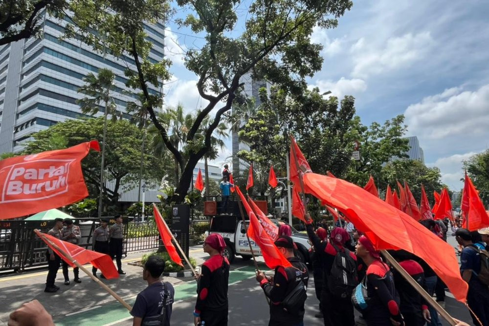 Ada demo buruh, cek kondisi lalin & ganjil genap di Jakarta hari ini