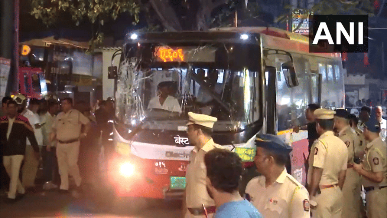Mumbai: 4 killed, 9 injured as reversing BEST bus hits pedestrians near ...