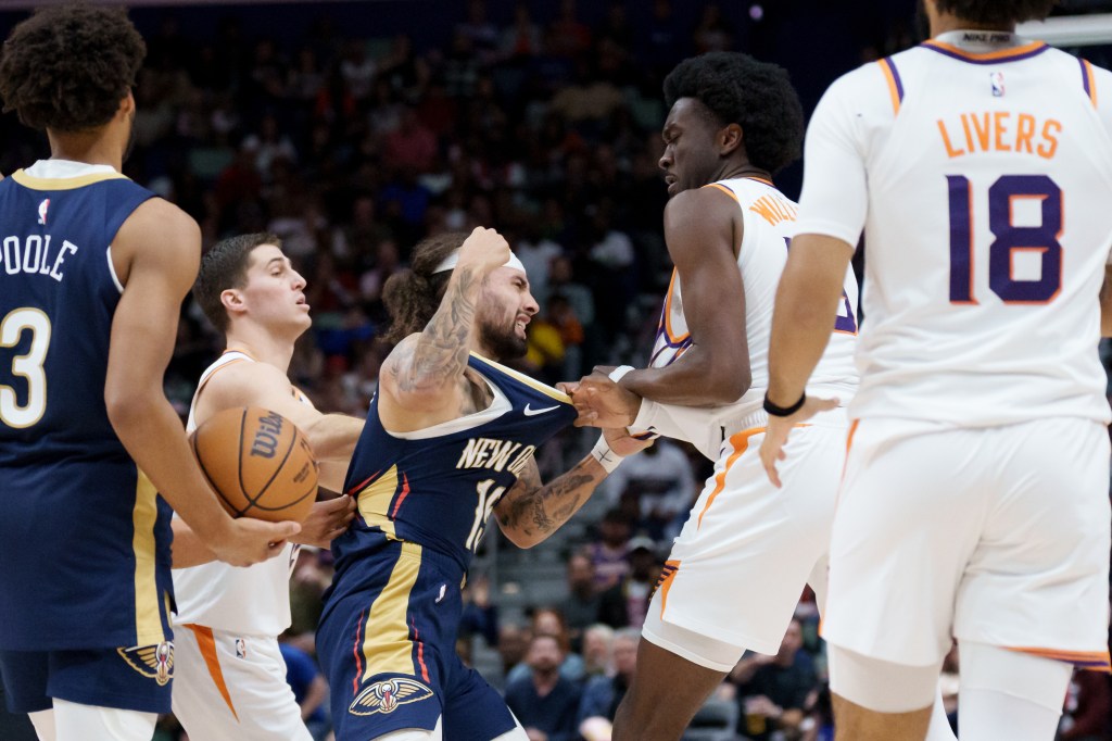 Jordan Clarkson defends suspended Pelicans guard brawling with Suns ...