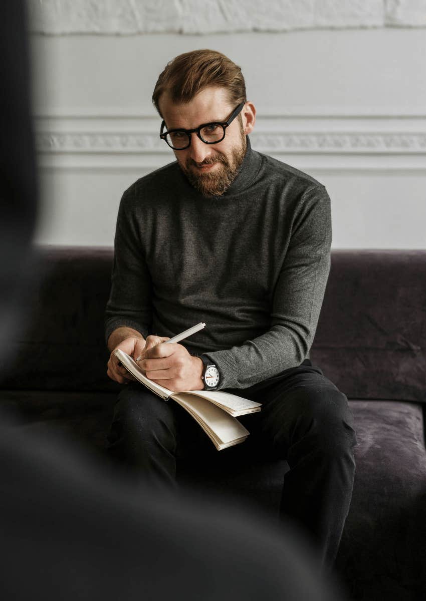 These 3 questions make it hard for liars to keep their story straight