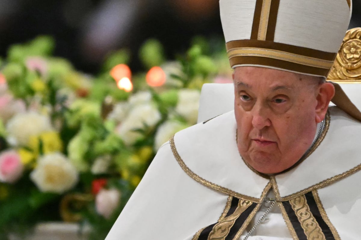 Pope Francis pens emotional letter amid lengthy hospitalization