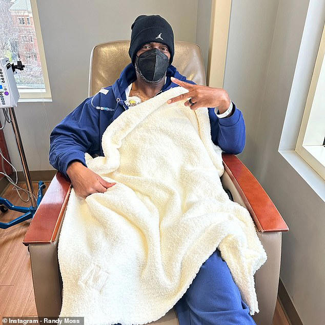 NFL icon Randy Moss makes social media return to give cancer update ...