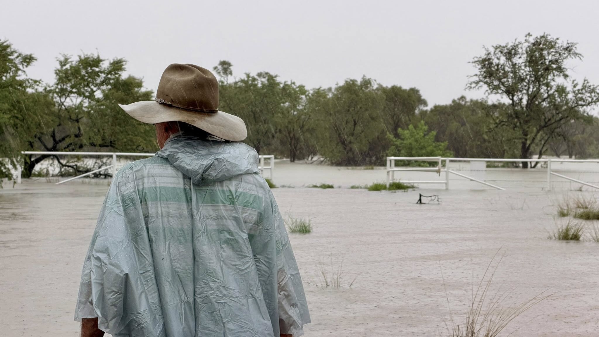 Flooding, heavy rain and damaging winds hit north Queensland