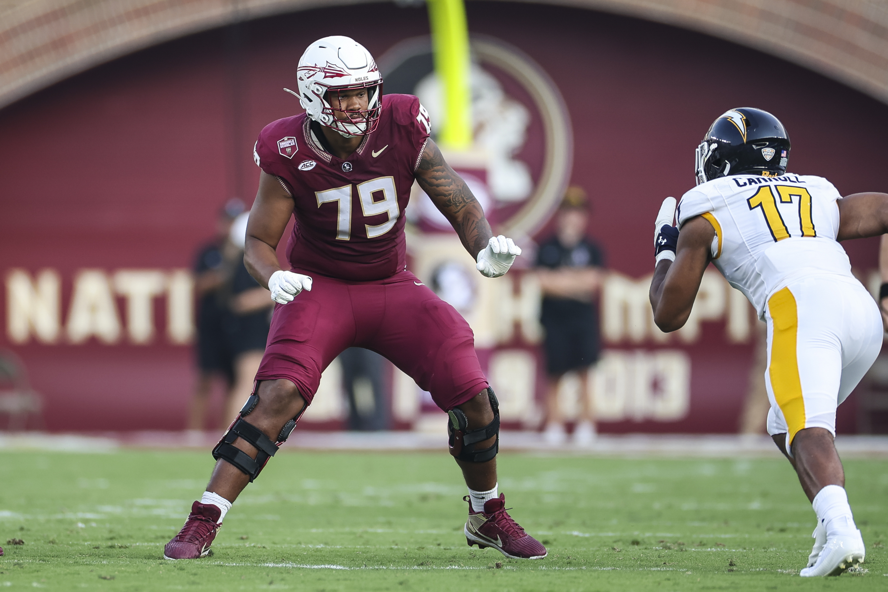 Report: FSU OT Lucas Simmons to enter transfer portal
