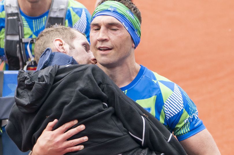 Kevin Sinfield's honours list snub on 'technicality' - but fans will ...