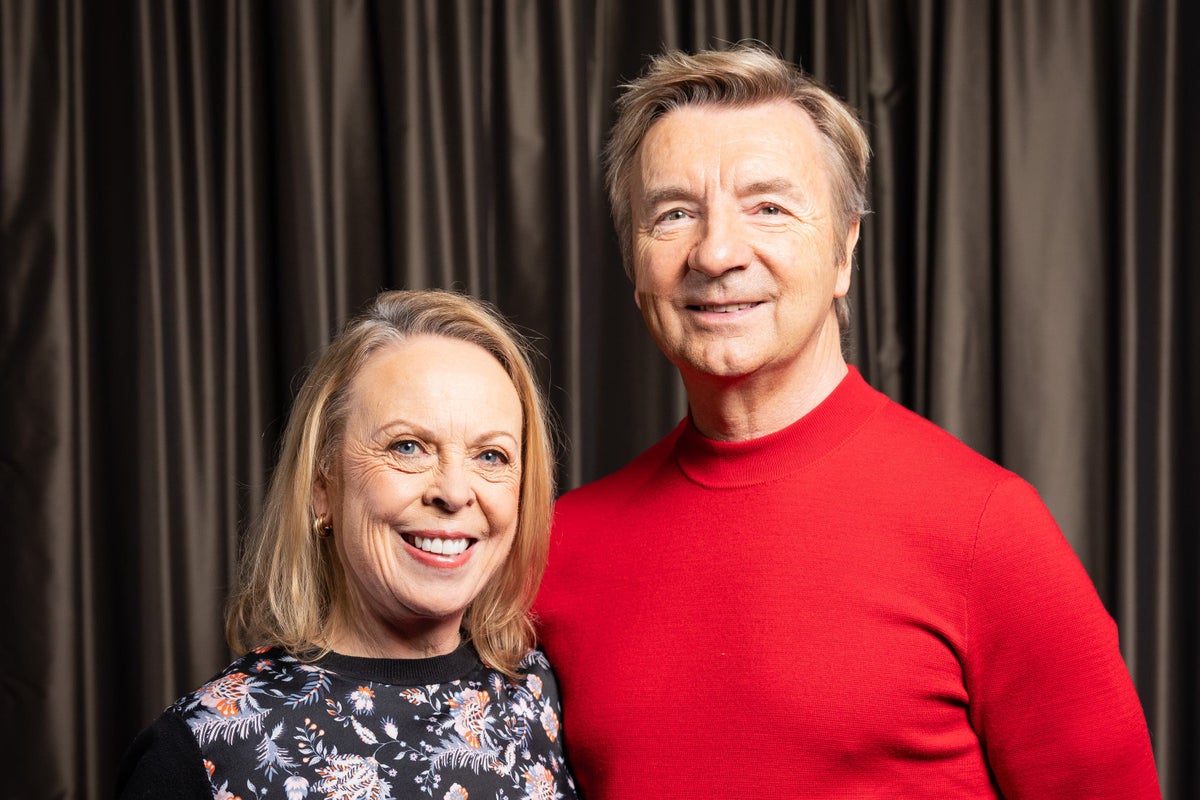 Knighthood and damehood a 'perfect' end to skating career for Torvill ...
