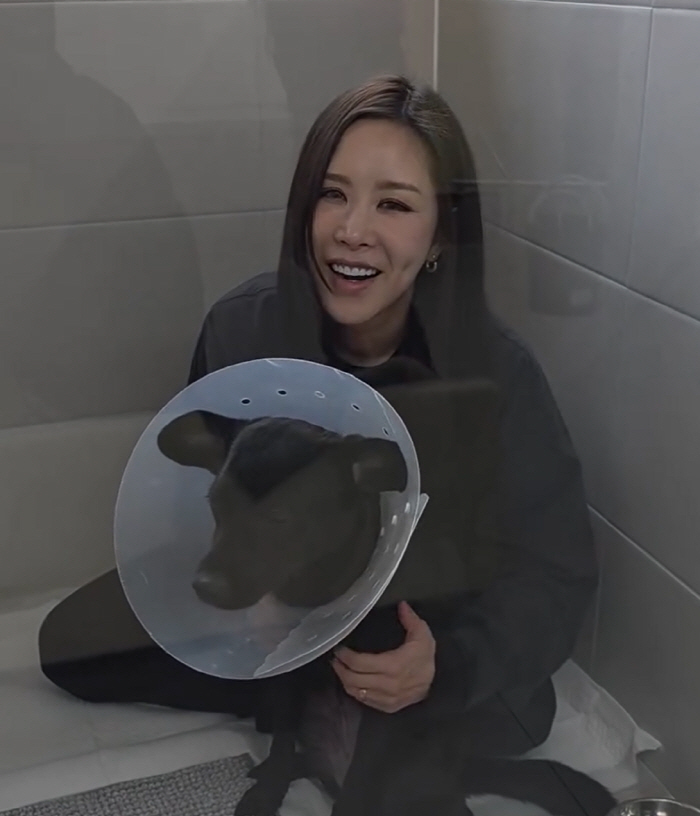 Chaerina, daughter, see you again after 4 months and have a happy and ...