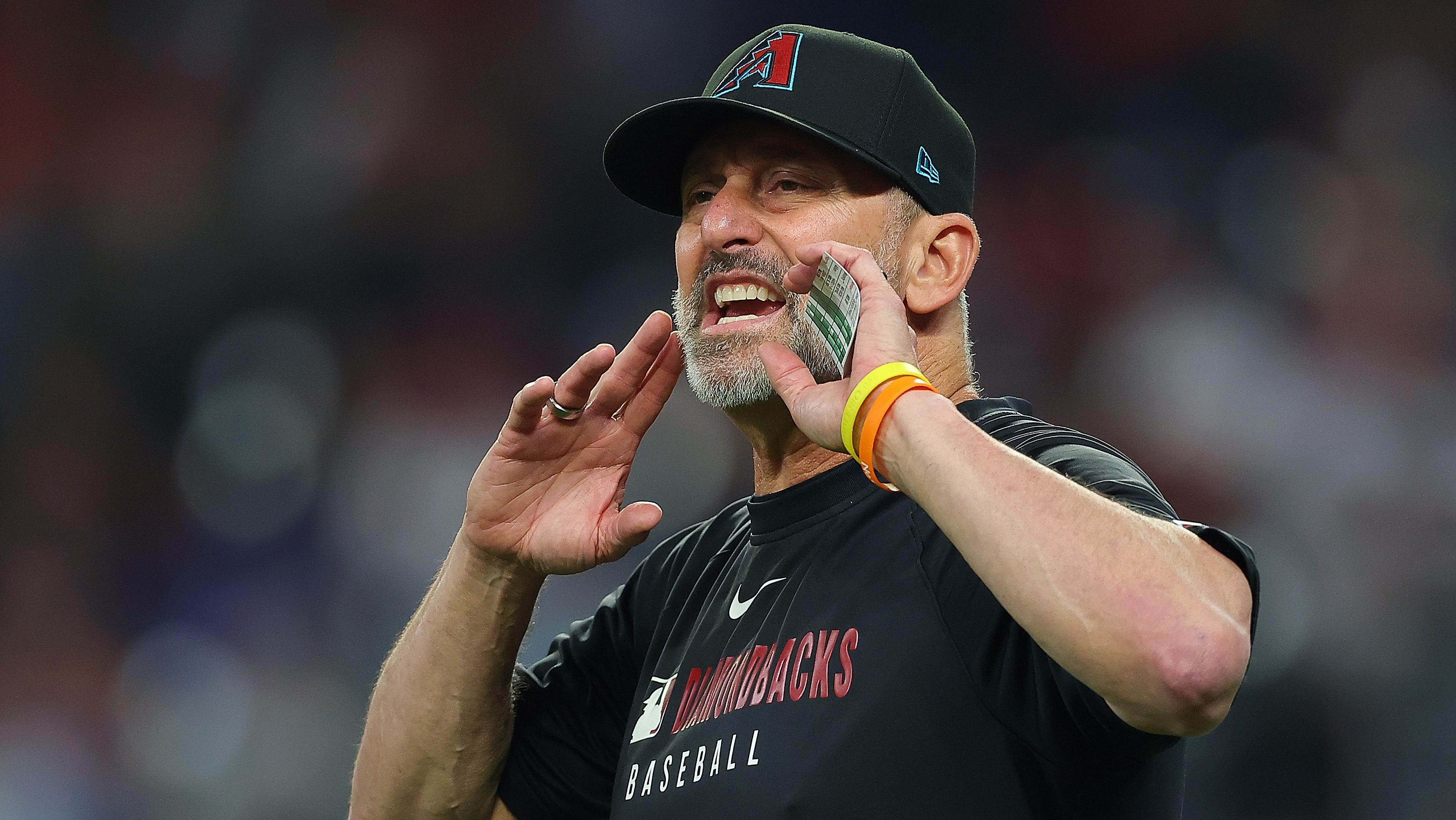 Diamondbacks meeting with corner infielder with 30-homer power