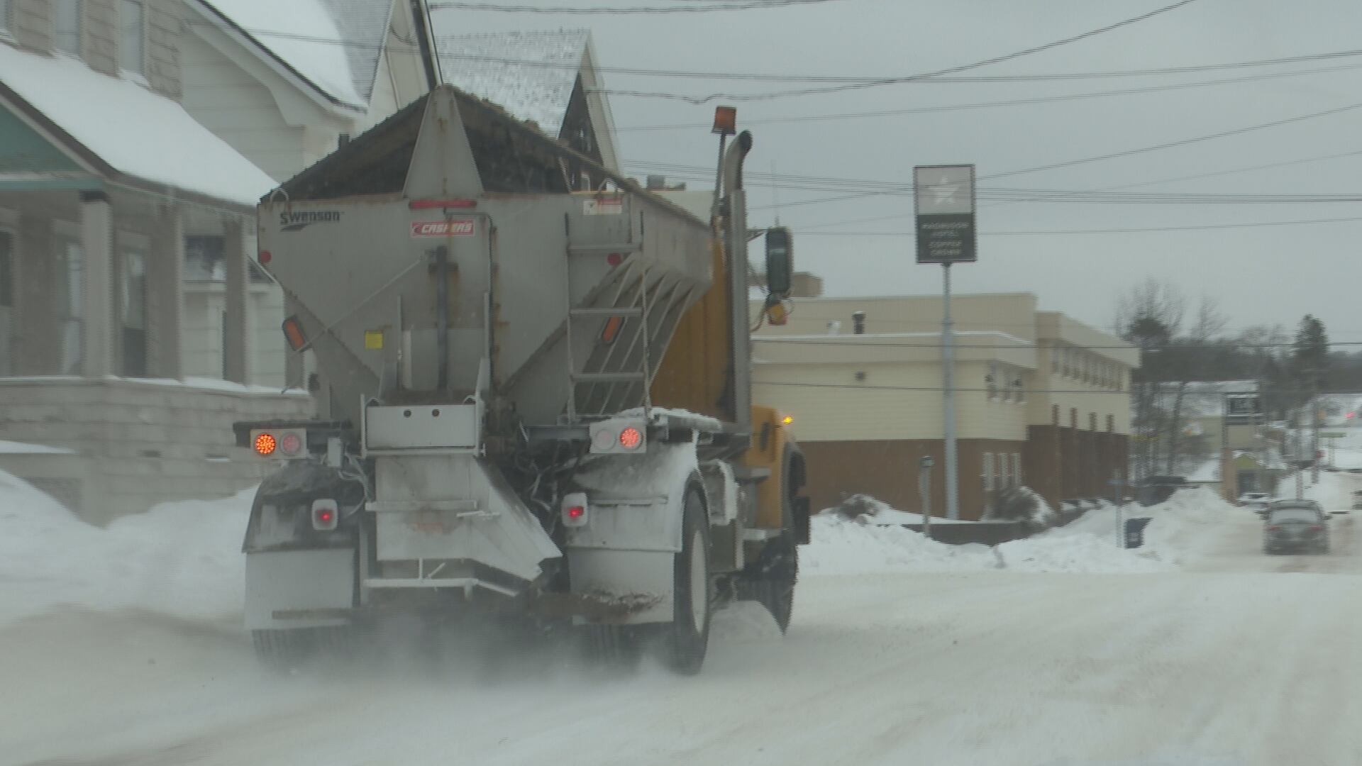 Houghton, Keweenaw counties snow removal crews tackle city streets and ...