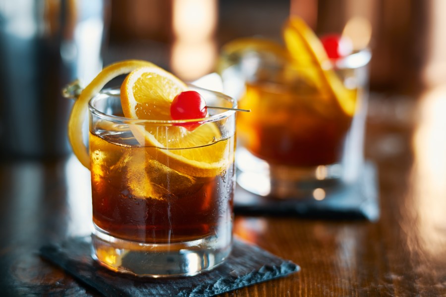 New IL law permanently legalizes to-go cocktails, aids distilleries