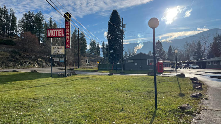 This retired BC couple escaped fire twice in 2025