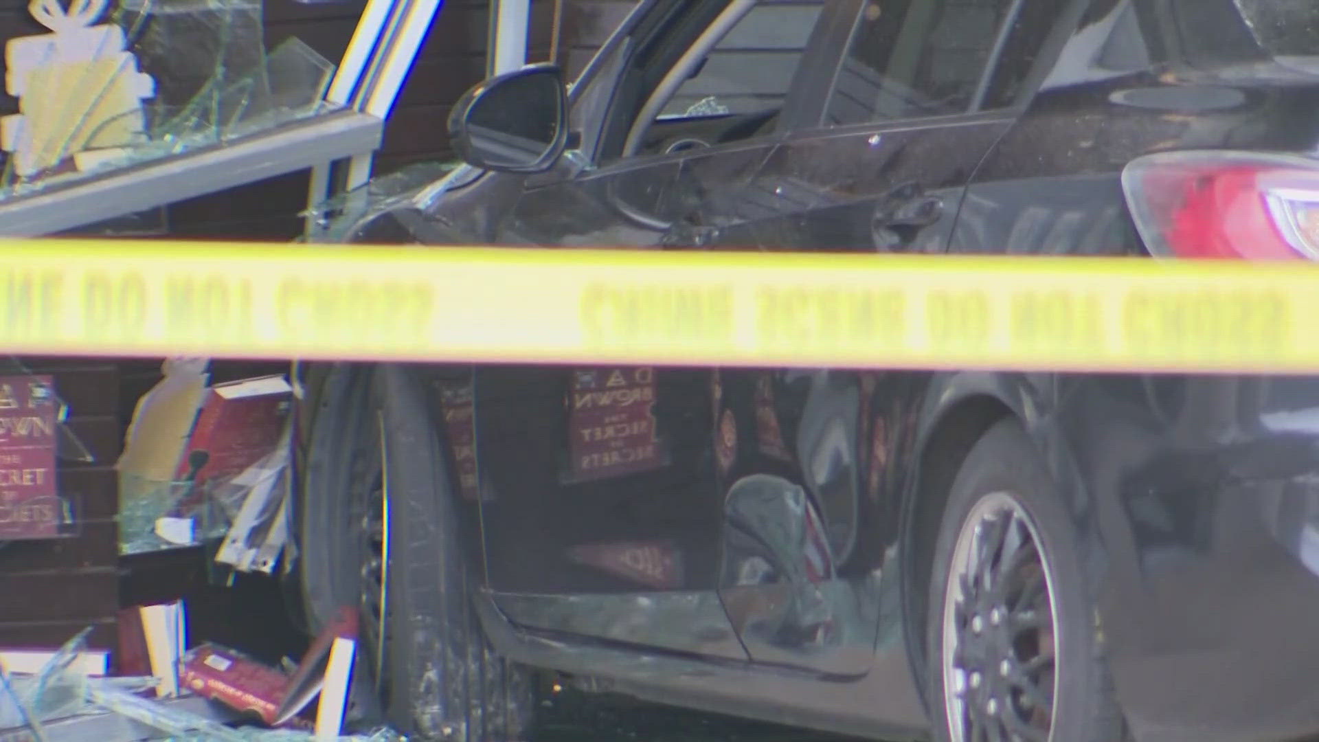 Car crashes into Barnes and Noble in San Antonio