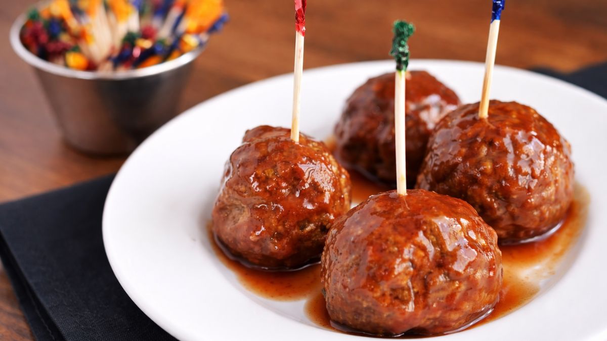 Sweet chili meatballs recipe