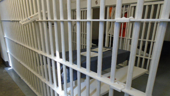 Corrections officer finds unresponsive inmate in Clinton County Jail