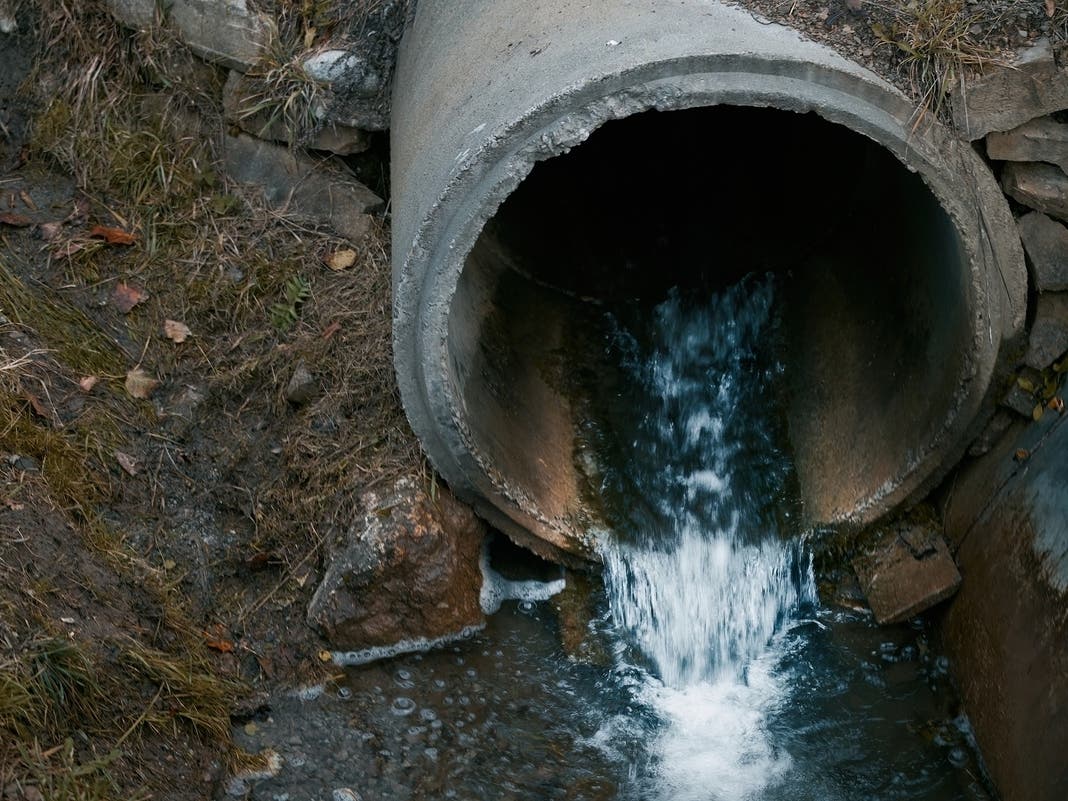 Large sanitary sewer overflow prompts water quality alert