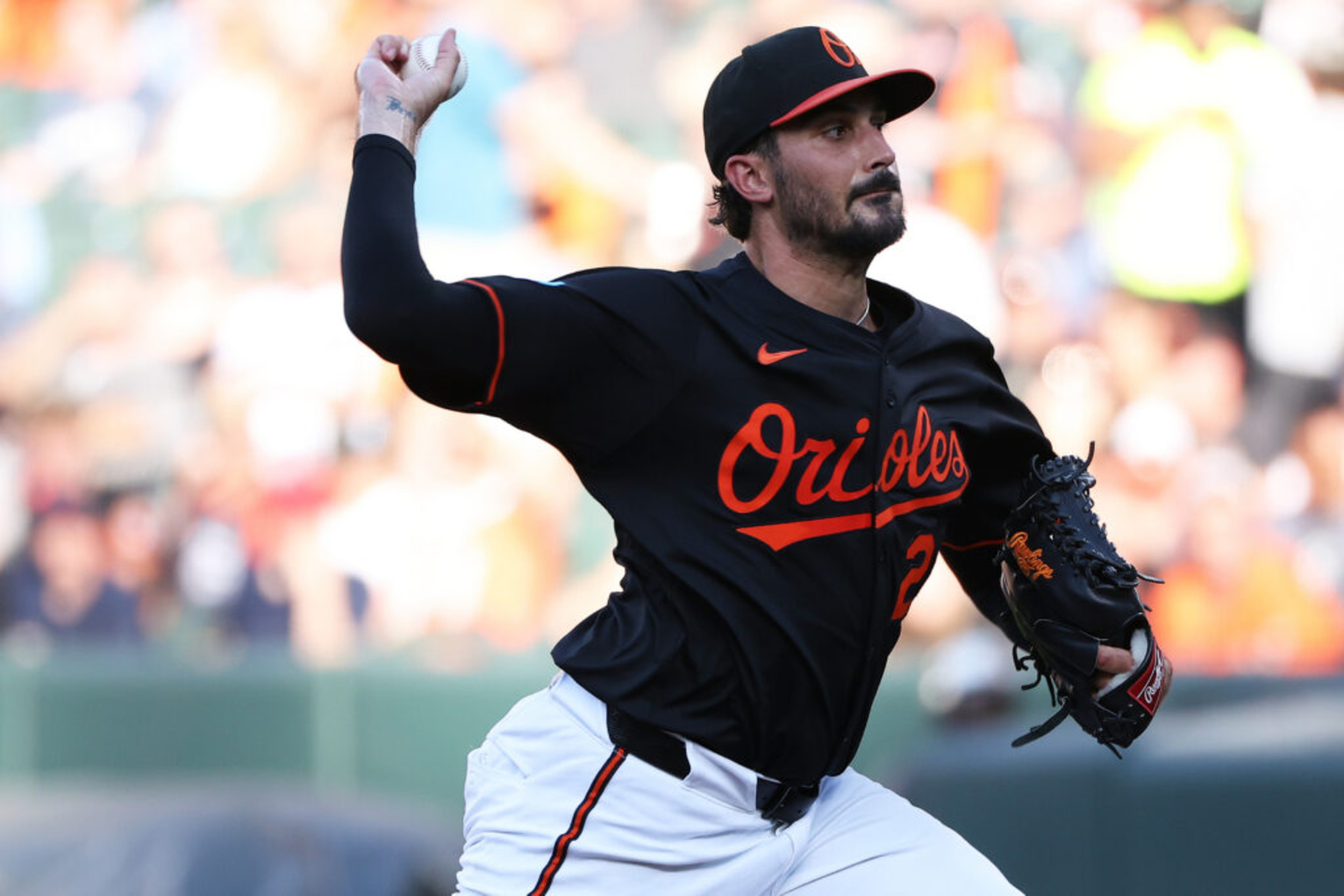 Orioles bring back veteran pitcher to rotation for 2026