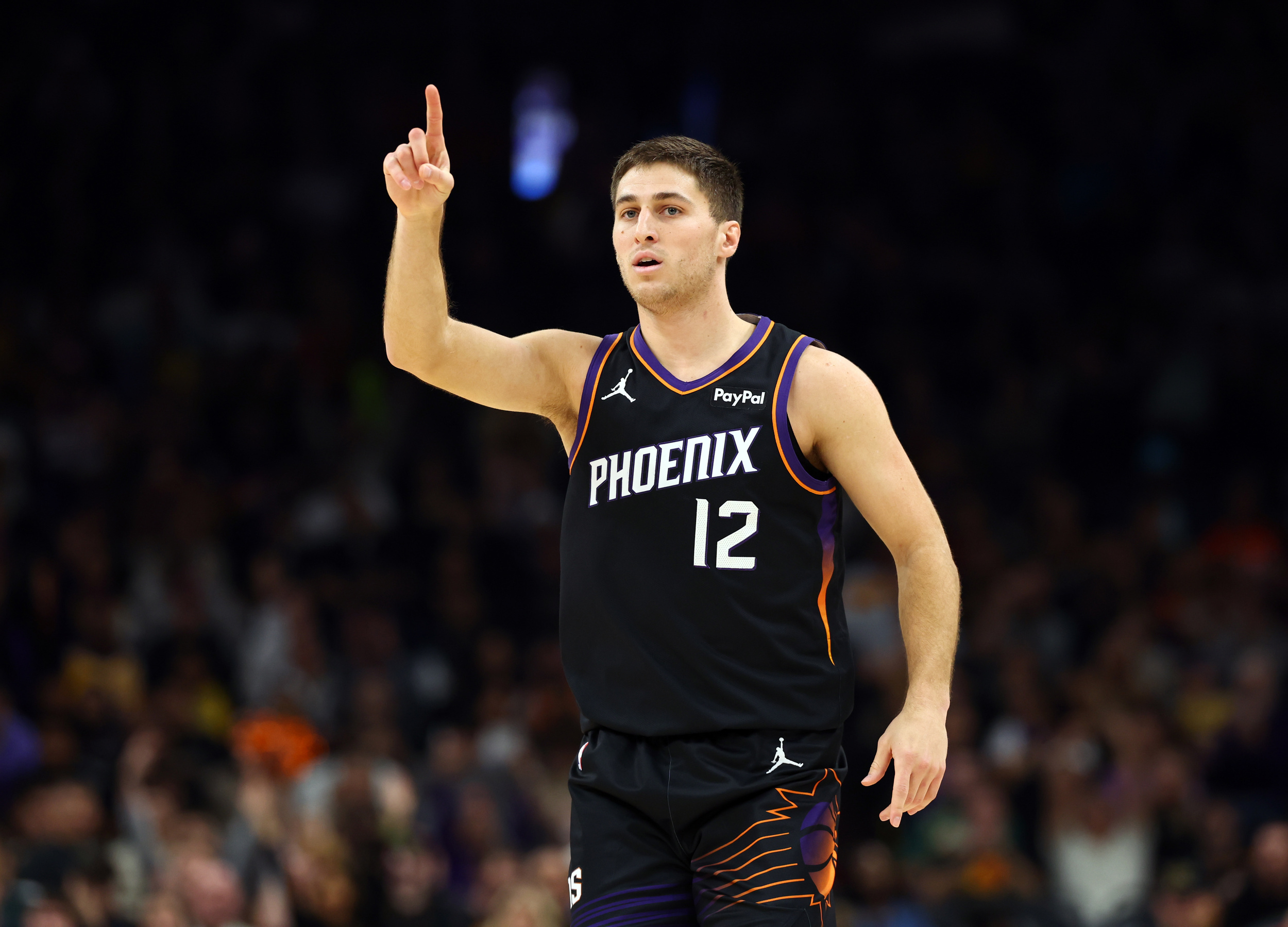 Collin Gillespie shooting lights out as Phoenix Suns barely lead ...