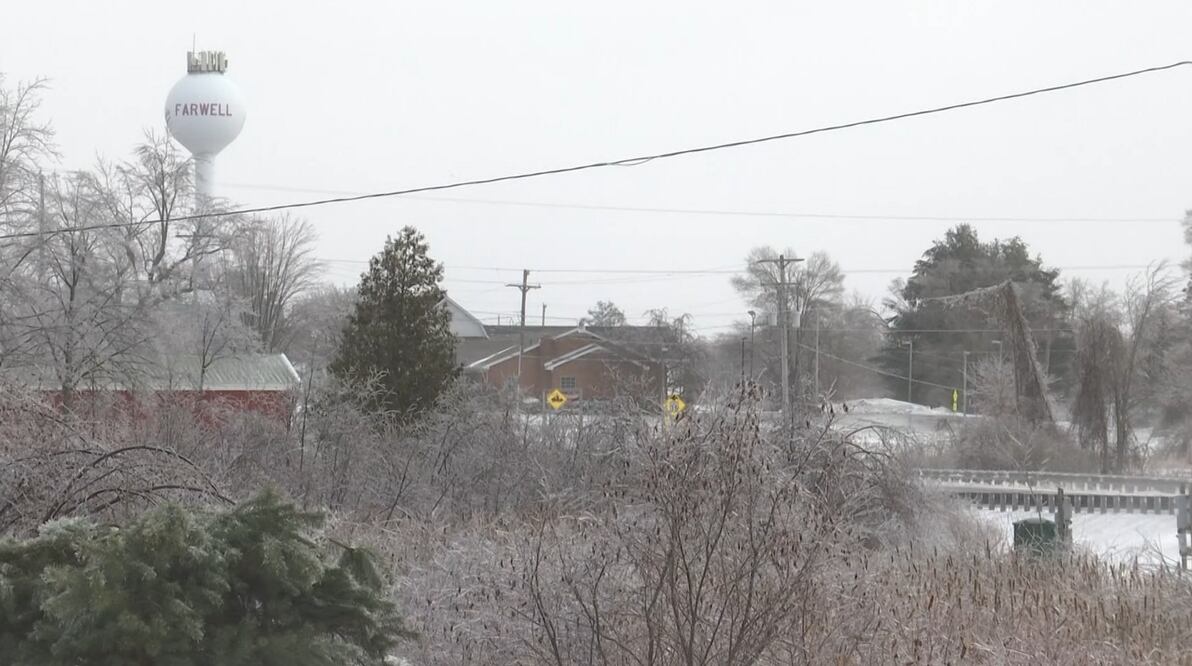 Ice leaves thousands of Clare Co. residents without power