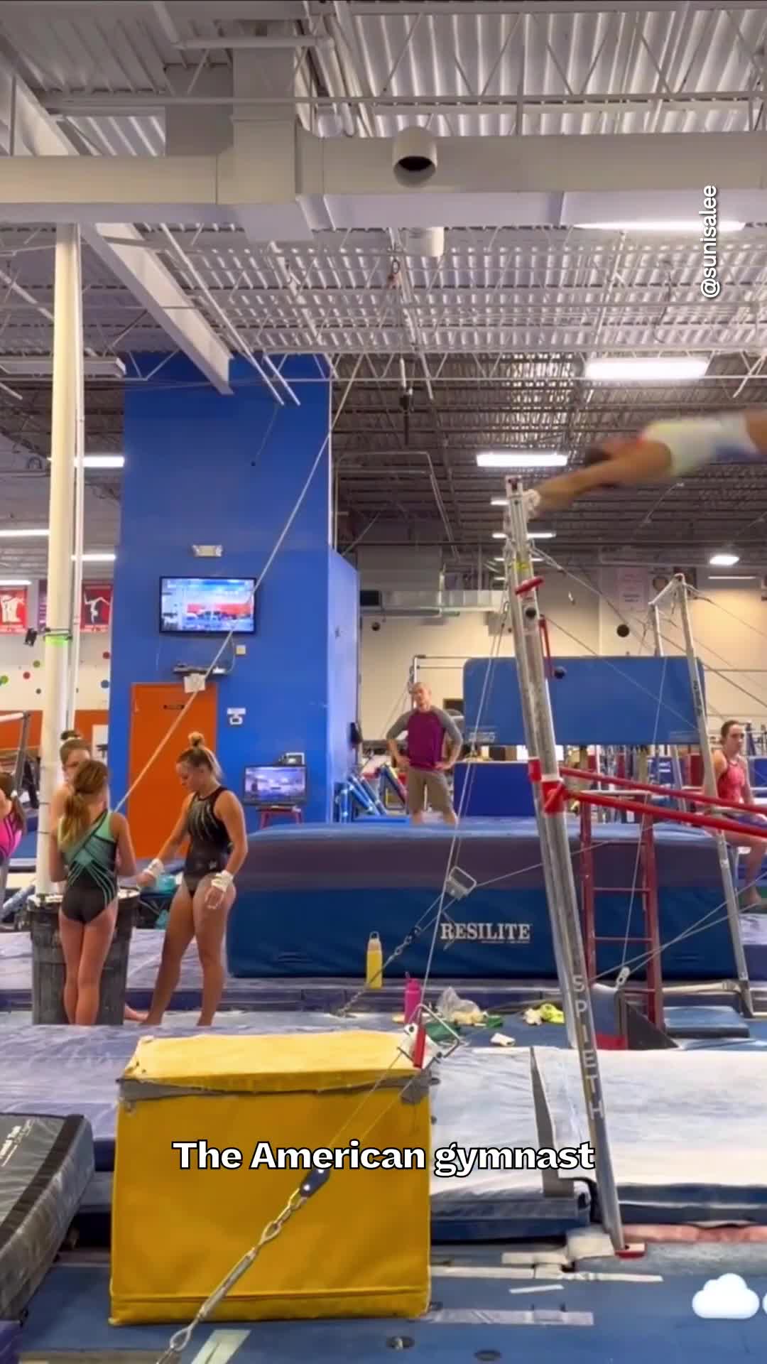 New combo for Suni Lee? 🥇