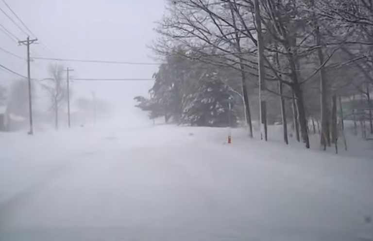 Monster lake-effect snowstorm to dump feet of snow this week, prompting ...