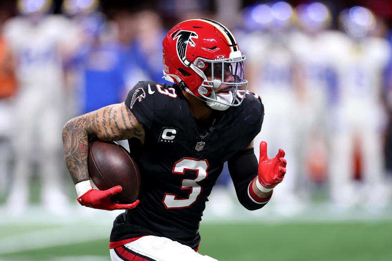 Look: Jessie Bates intercepts Matthew Stafford and returns it for TD