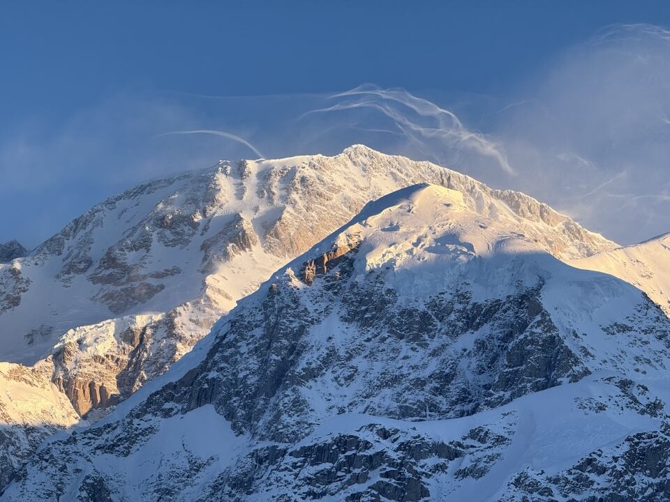 3 climbers die after falling on Mt. McKinley, mountaineering group says
