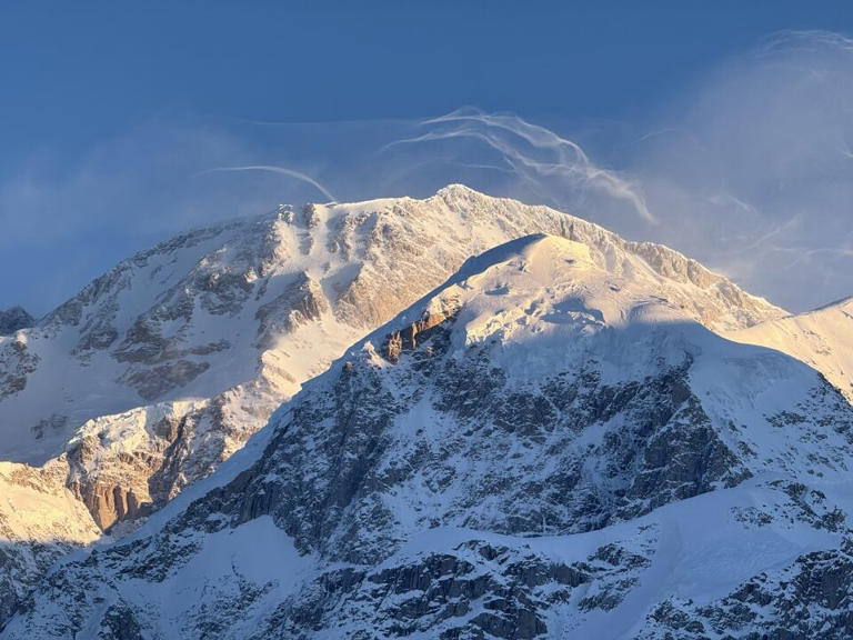 4 climbers stranded on Mt. McKinley after falling on upper slopes ...