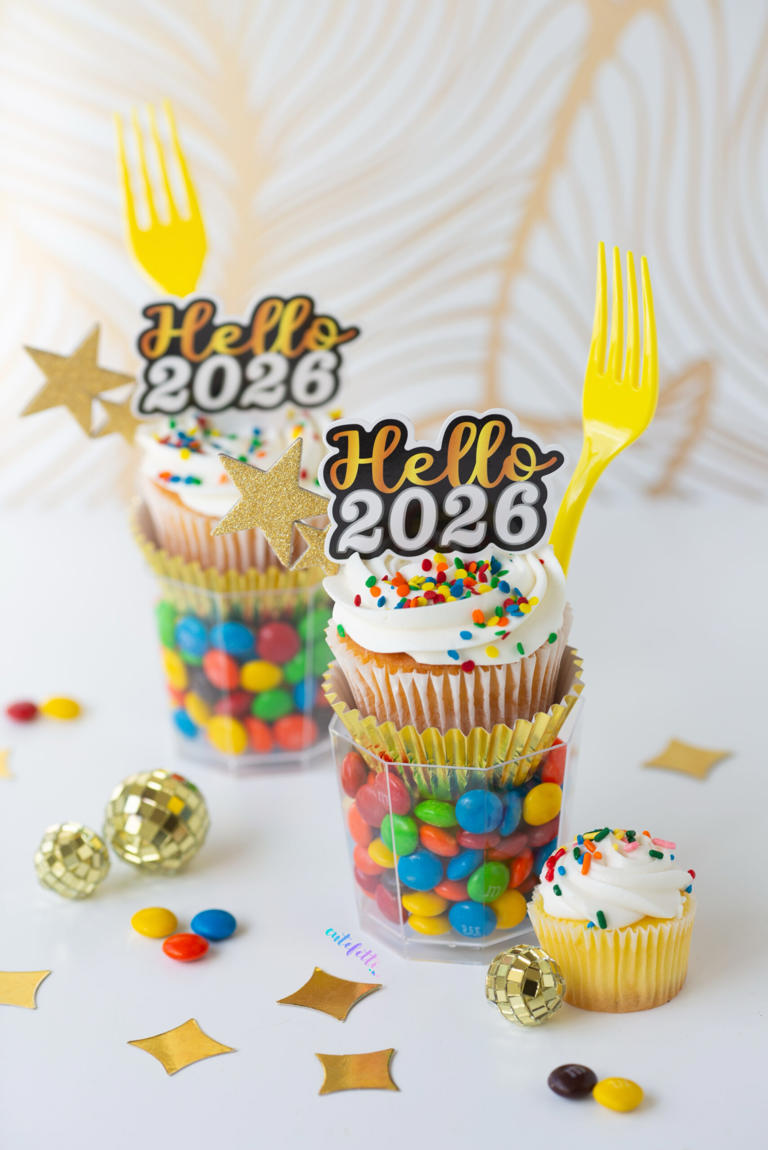 Celebrate 2026 with New Year’s cupcake candy cups