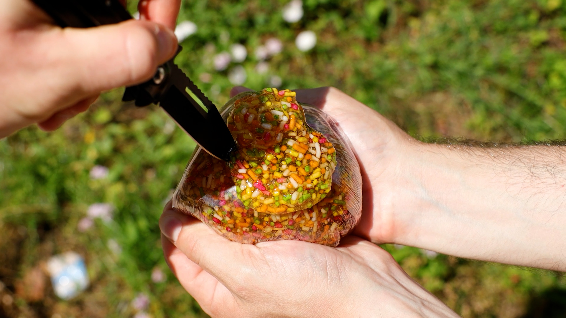 Innovative kids experiment: Exploring creativity