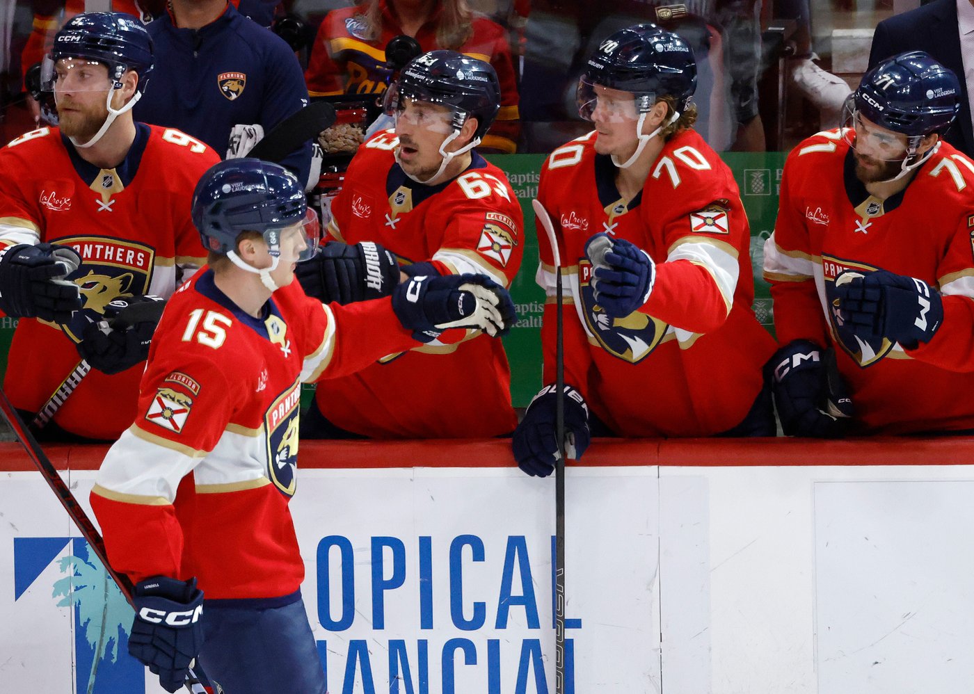 Les Panthers défont les Capitals 5-3 en attendant le Canadien