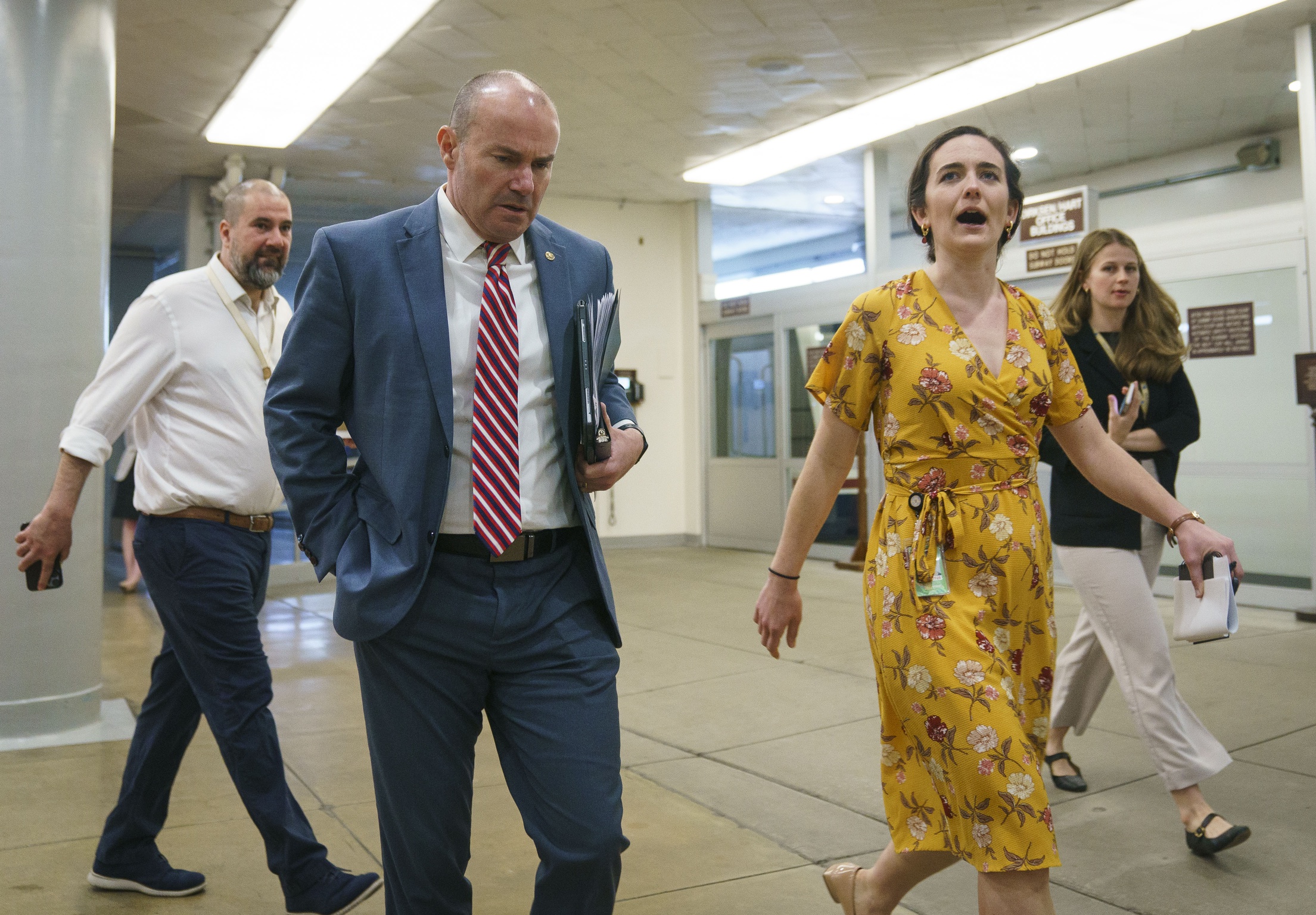 'Unfit to serve': Calls grow to unseat Rep. Mike Lee