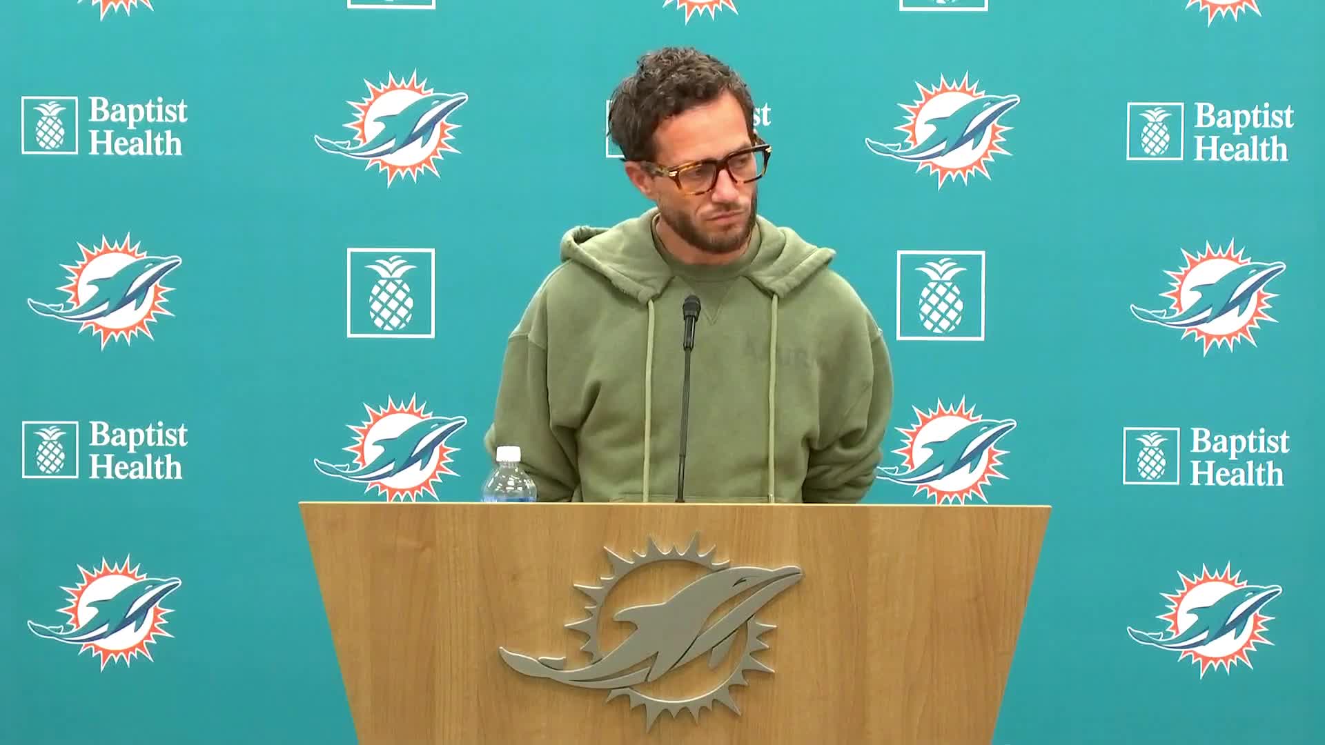 Mike McDaniel on Quinn Ewers' aggressive mindset: 'He has a natural way ...