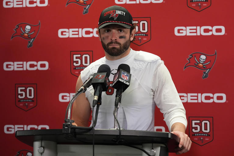 Panthers-Buccaneers matchup on Saturday isn't quite winner-take-all