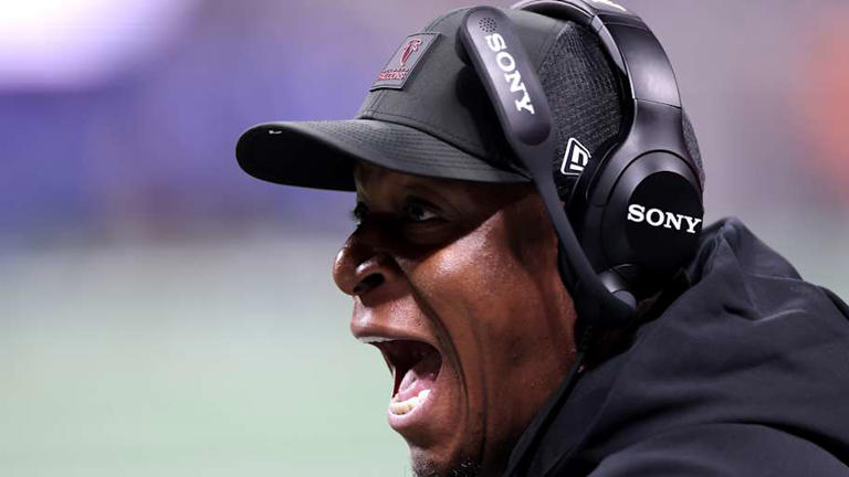 Raheem Morris' last-ditch effort to save his job just succeeded in real ...