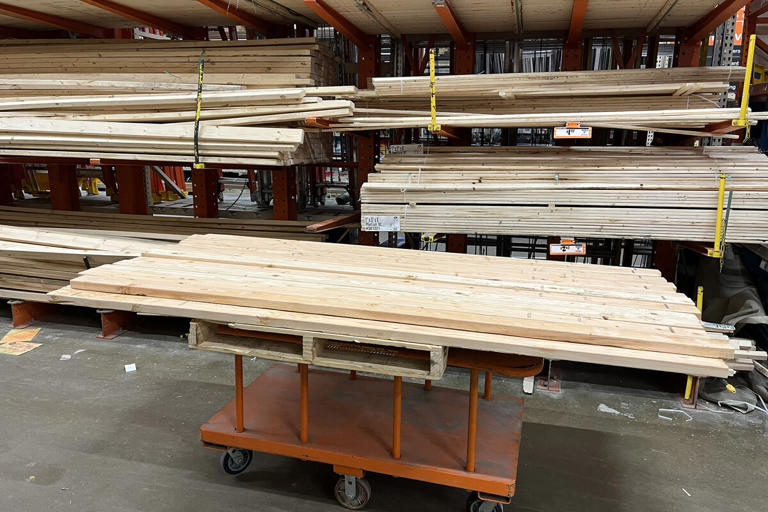 Trump looks to open up latest front in tariff war with executive order ...