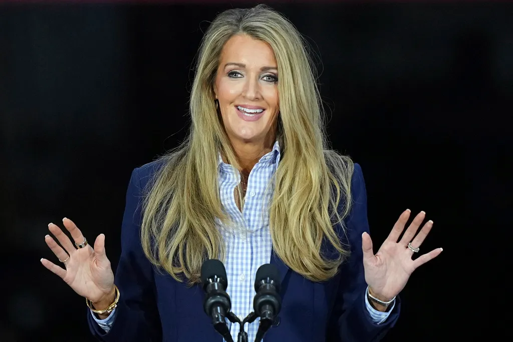 SBA head Loeffler says agency pausing grants to Minnesota over fraud ...