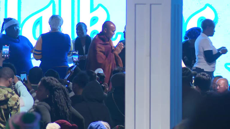 Buddhist monks’ walk for peace draws massive crowd in Morrow: 'It’s ...