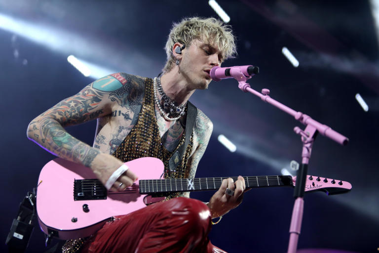 Machine Gun Kelly's tour post grabs attention over shirtless video
