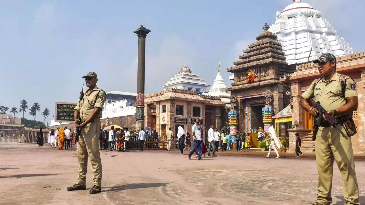 'Our priority is smooth conduct of rituals': Darshan to stop for 3 ...