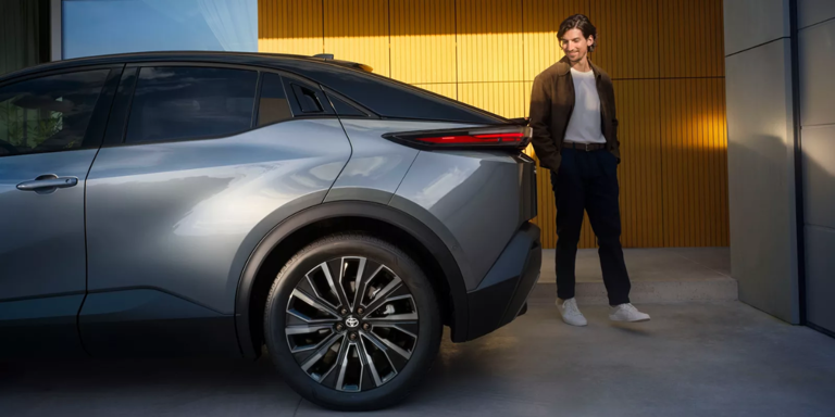 Experterna: Körglädjen överraskar, baksätet gör det inte