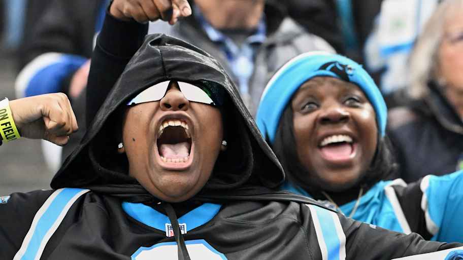 Panthers playoff hopes increase after Falcons stun Rams