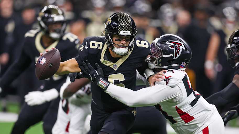 Falcons lose star defender against Rams on Monday Night Football