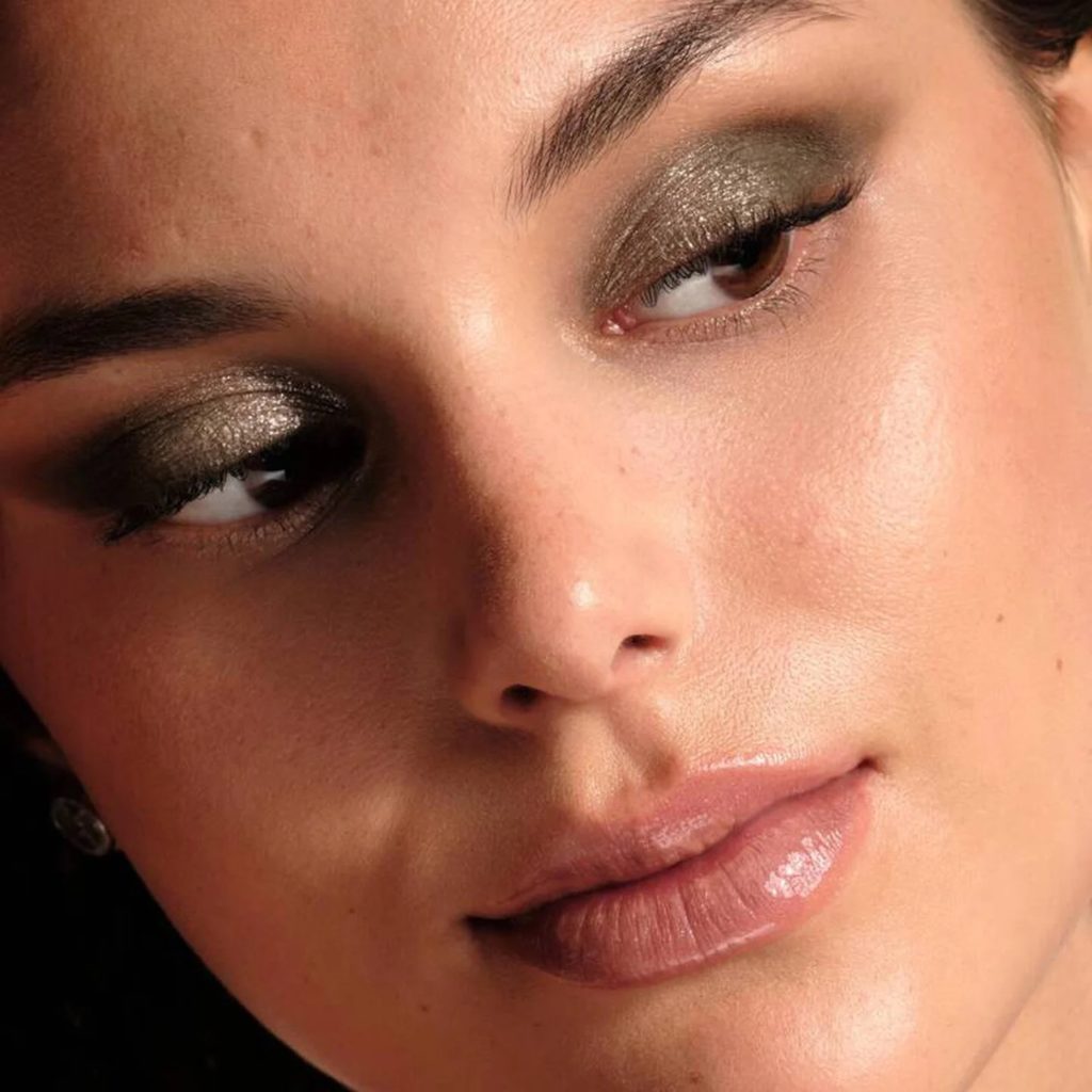 Capodanno 2026: i look make-up più hot da provare (e copiare!)