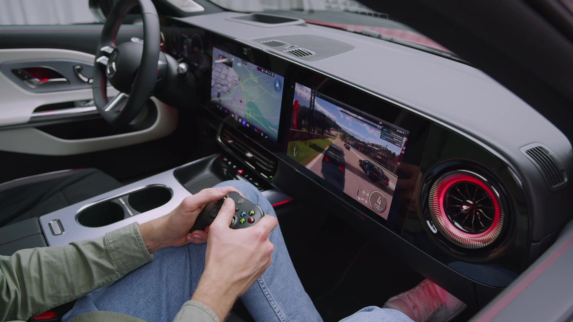 2025 Mercedes-Benz GLC 4th generation MBUX - Boosteroid cloud-gaming on ...