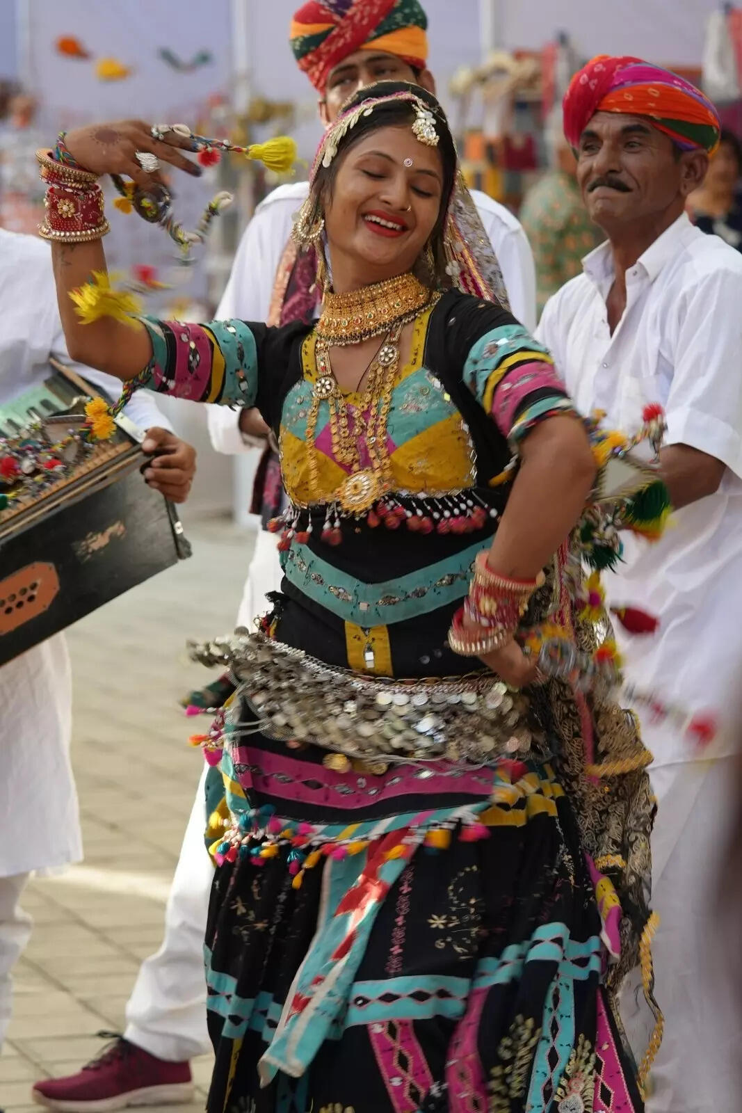 Annual crafts bazaar marks 40 years with focus on quilts and live craft ...