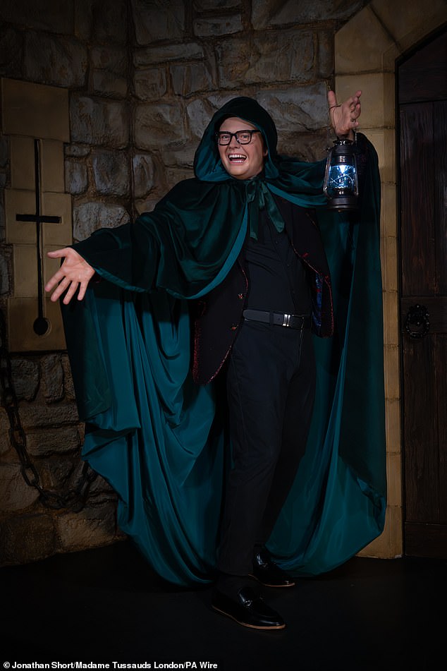 Alan Carr is ruled out of taking over as the new Strictly host after ...