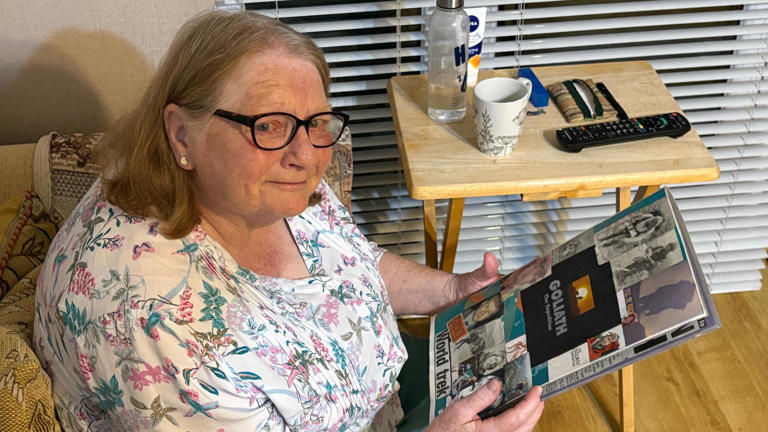 A jornada de 27 anos do homem que resolveu dar a volta ao mundo a pé ...