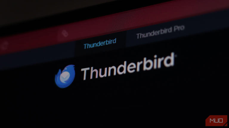 I switched my email to Thunderbird after this update