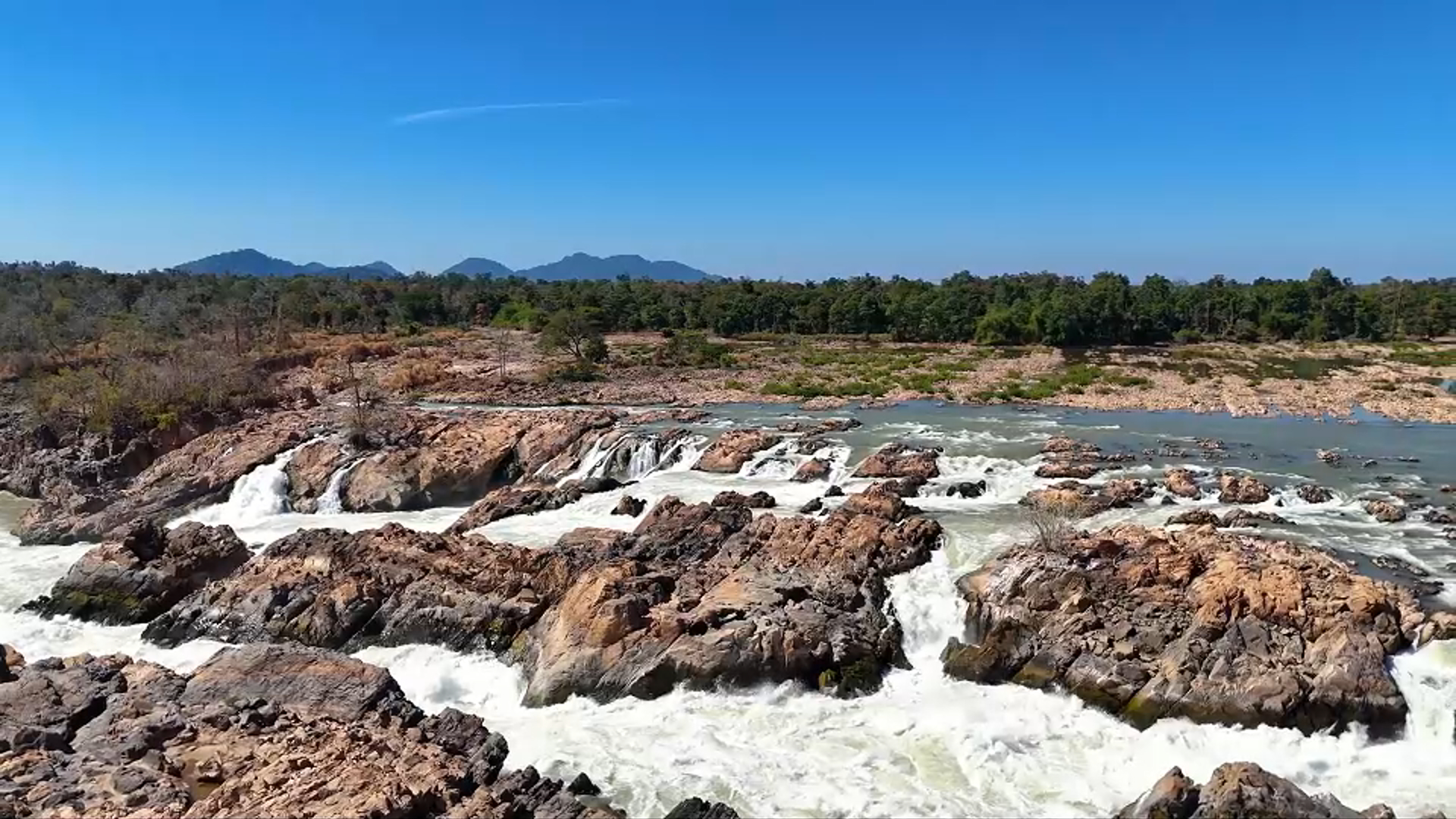 We finally saw Khone Phapheng waterfall